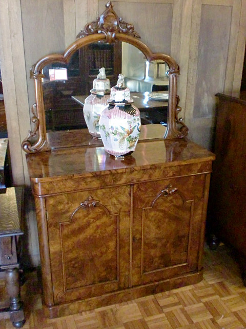 New Arrivals | Louis' Antiques incorporating The Perth Antique Centre